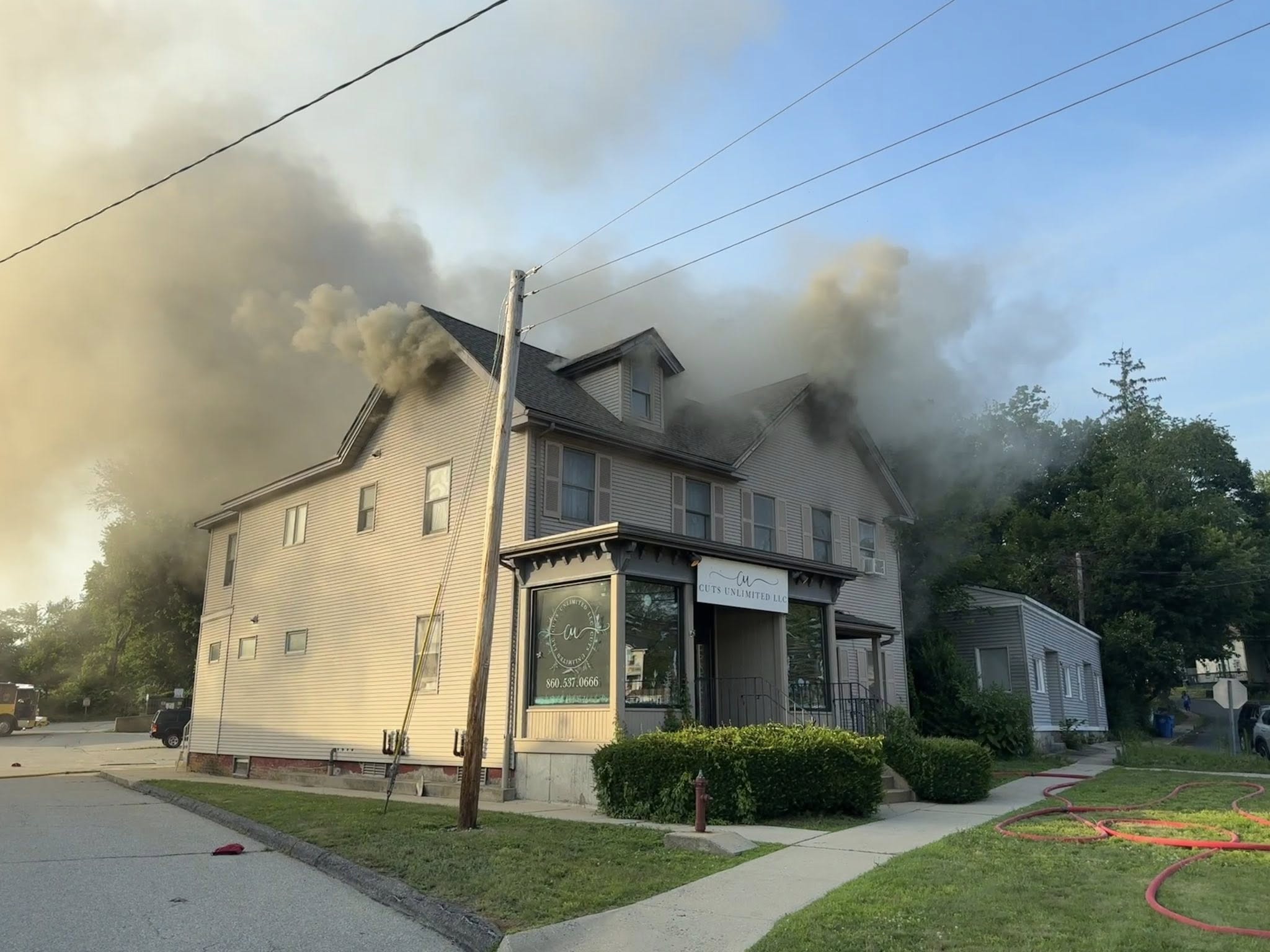 Colchester fire kills 3 cats, displaces several families: Officials