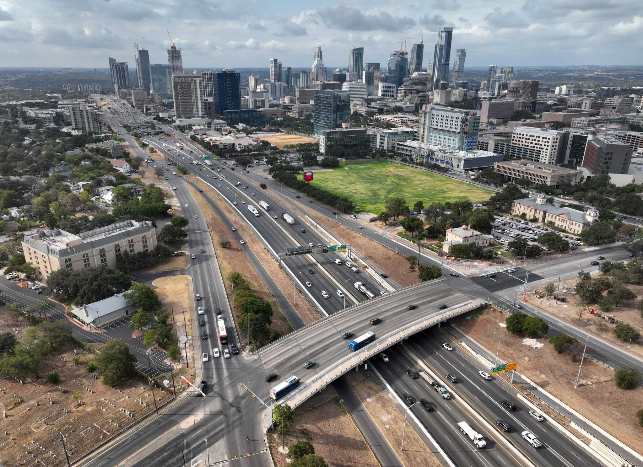 I-35 expansion project in Austin breaks ground, with a 9-year timeline ...
