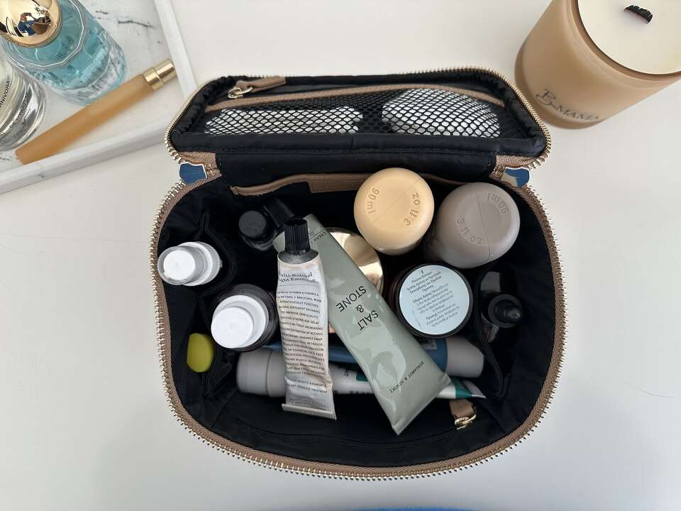 Leatherology Train Case review: Quiet luxury meets functional design