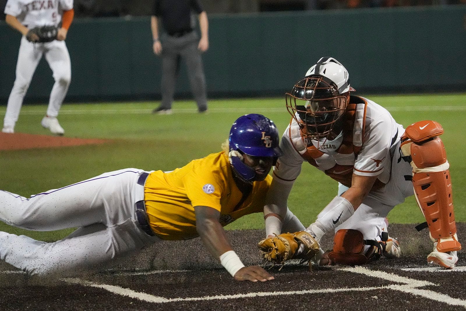 Texas baseball: Longhorns welcome LSU for first SEC series at UFCU ...