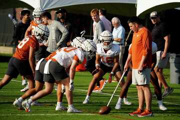Arch Manning, Texas football begin first spring practice: See photos.