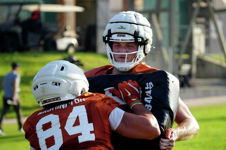 Arch Manning, Texas football begin first spring practice: See photos.