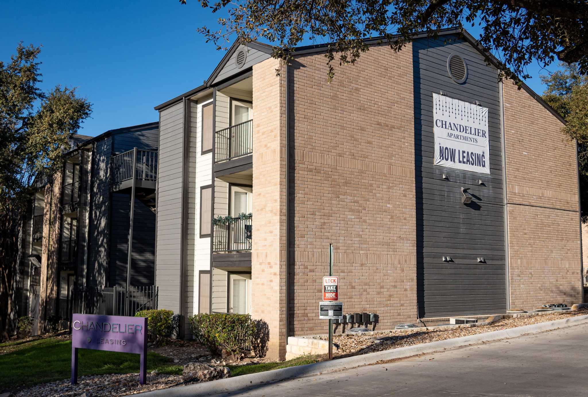 APD say InfoWars writer Jamie White possibly killed by car burglars