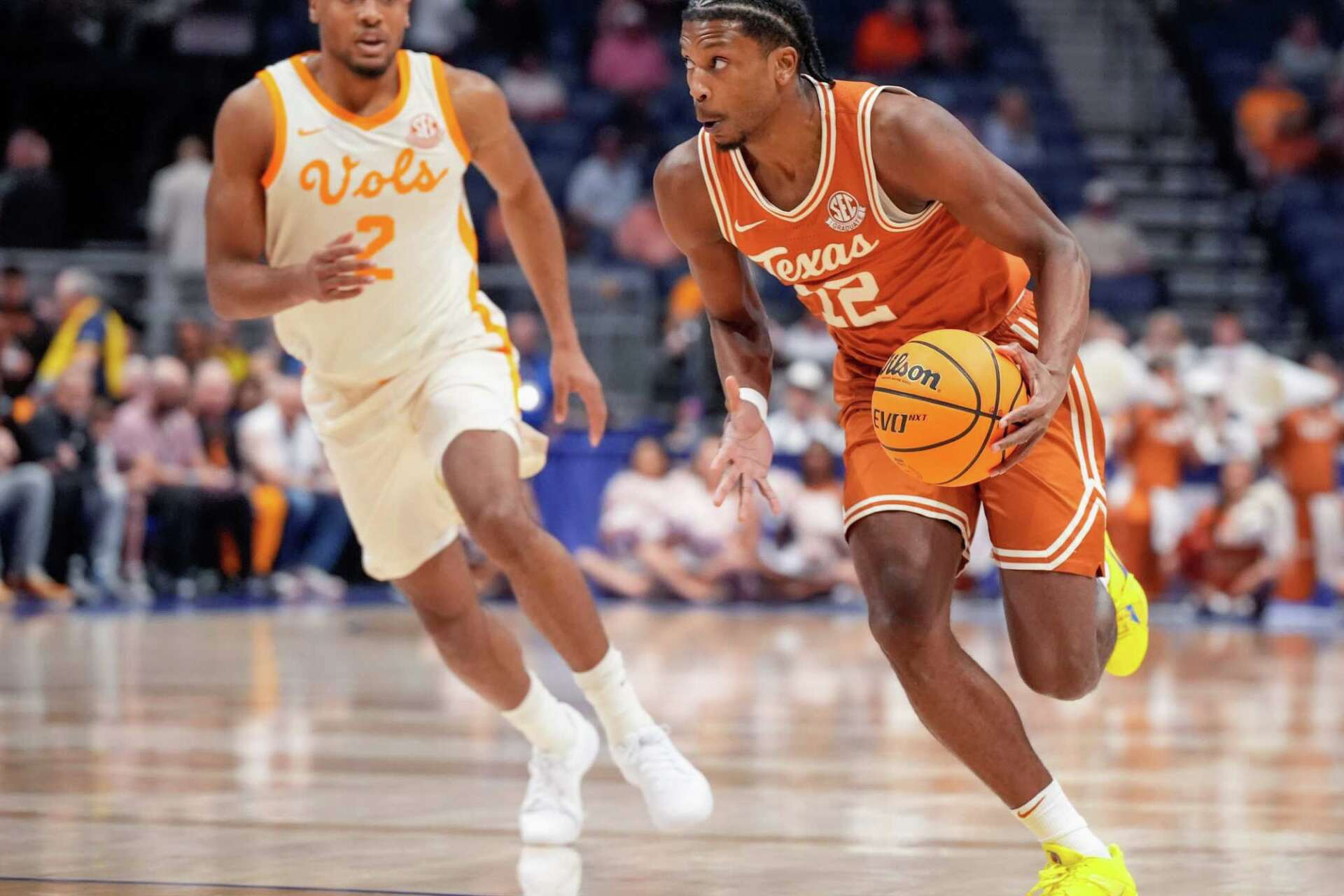 Texas Longhorns basketball news - Austin American-Statesman