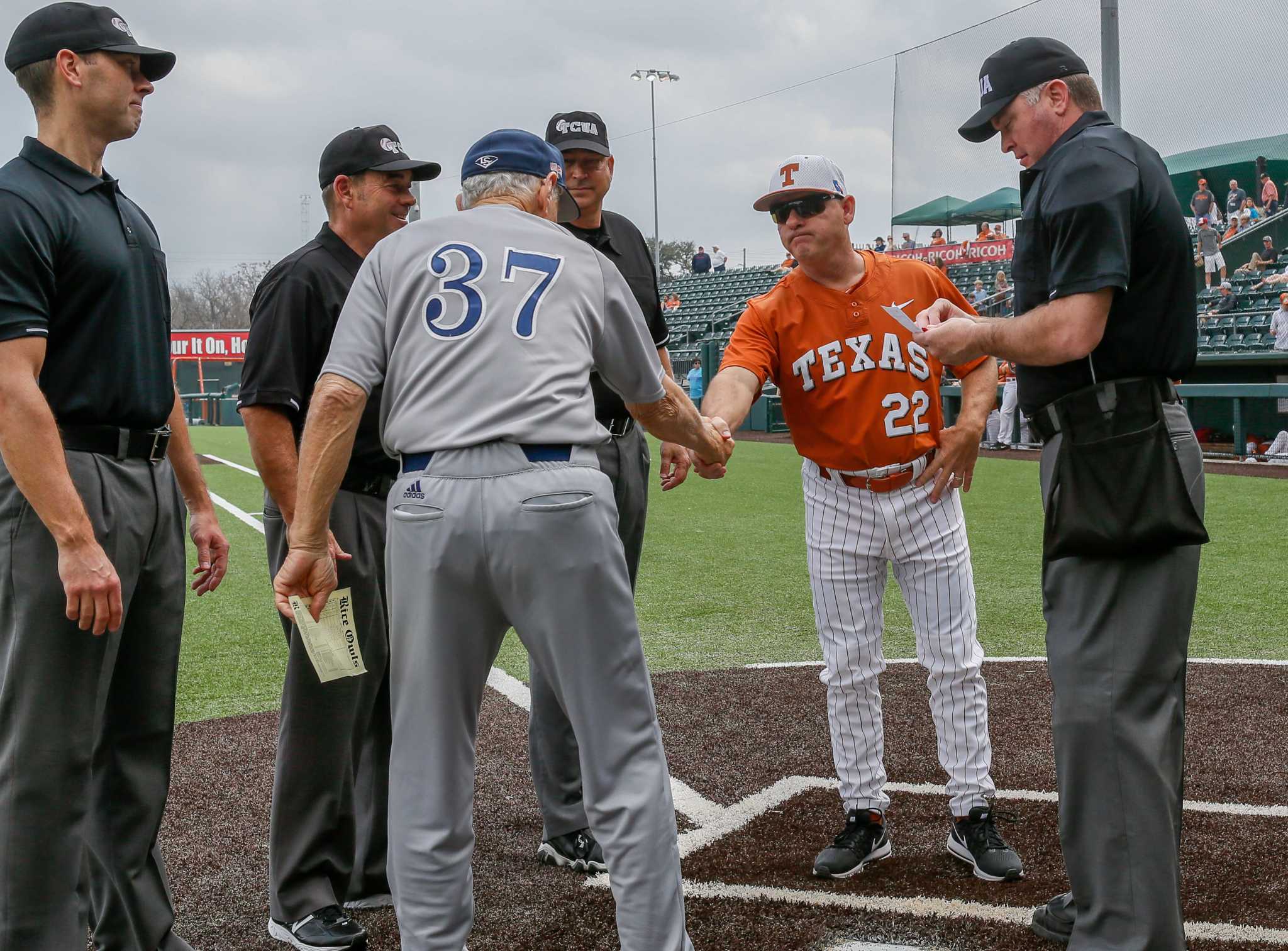 David Pierce finds a new job 9 months after ouster as Texas baseball coach