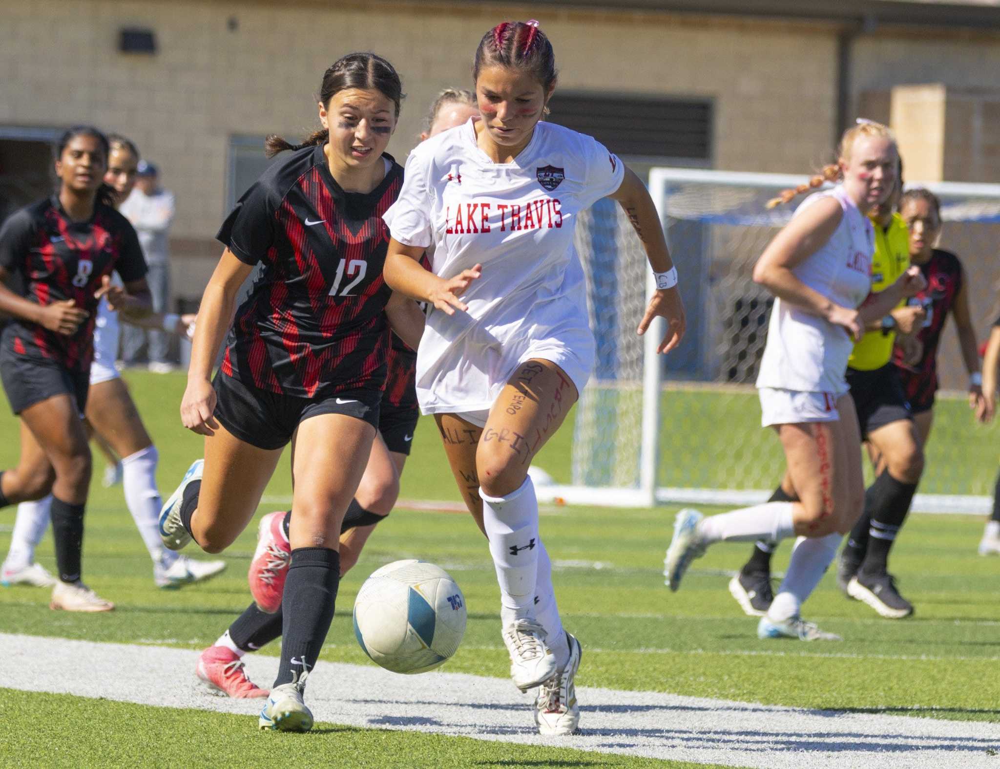 Lake Travis vs Coppell: Cowgirls win 2025 girls soccer title