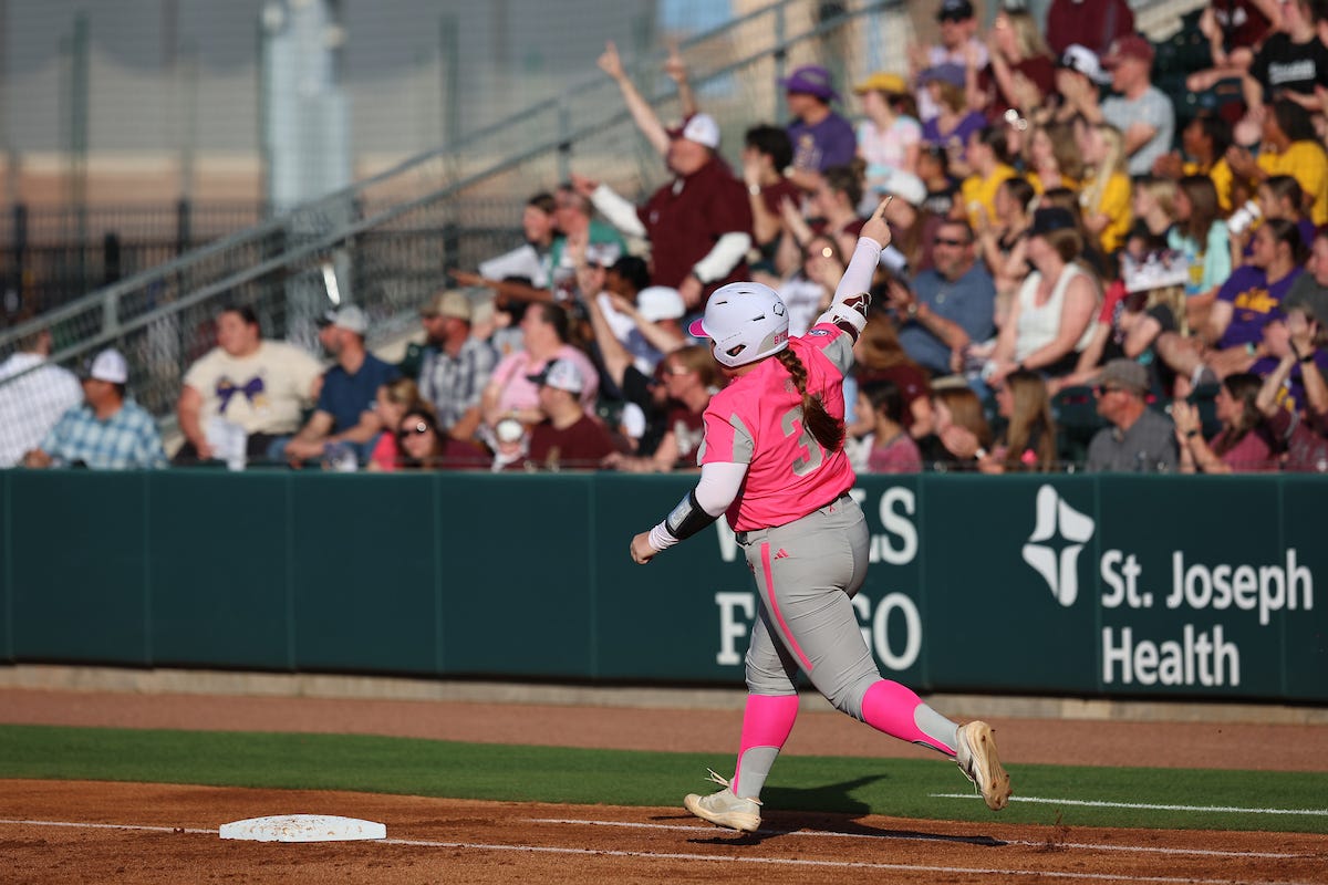 Texas A&M vs LSU softball score today: Recap of Aggies sweeping LSU