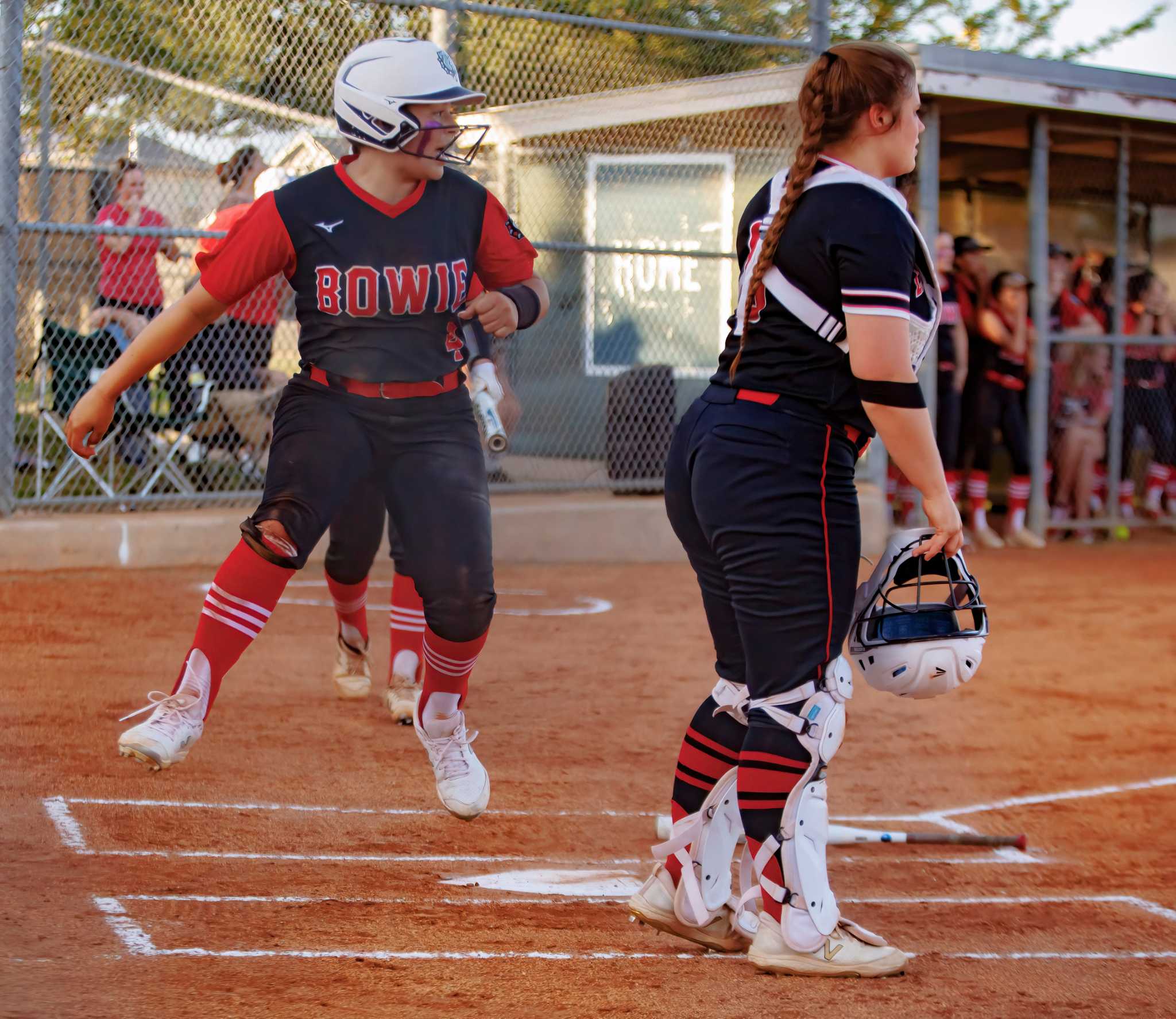 Austin-area softball teams prepare for start of UIL state playoffs