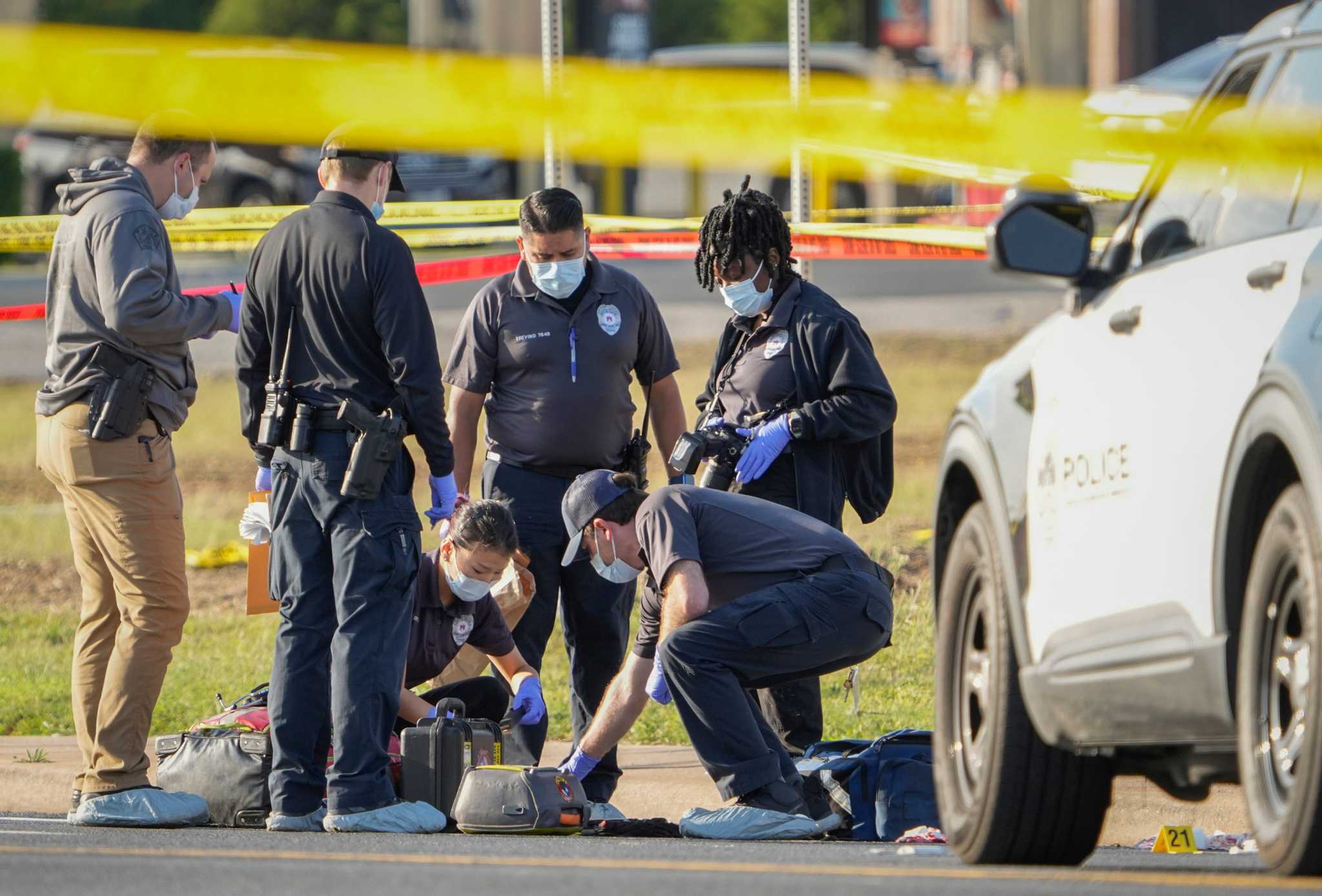 Man injured in shooting involving two Austin police officers, APD says