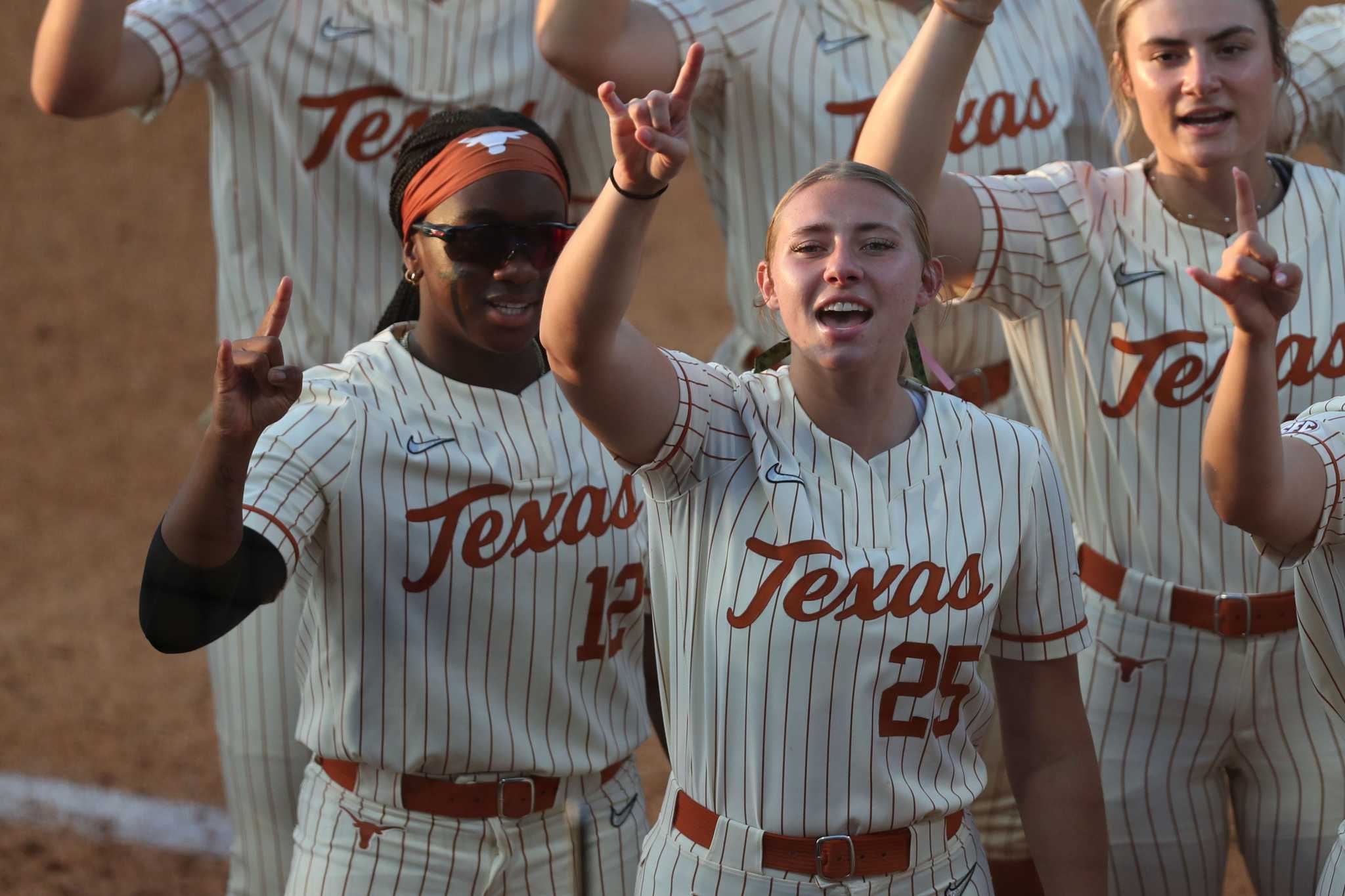 Lone Star Showdown: Texas, Texas A&M softball to meet in SEC semifinal