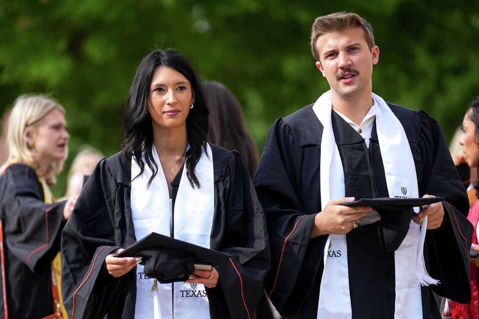 UT Austin graduation: Best photos of Class of 2025 celebrating