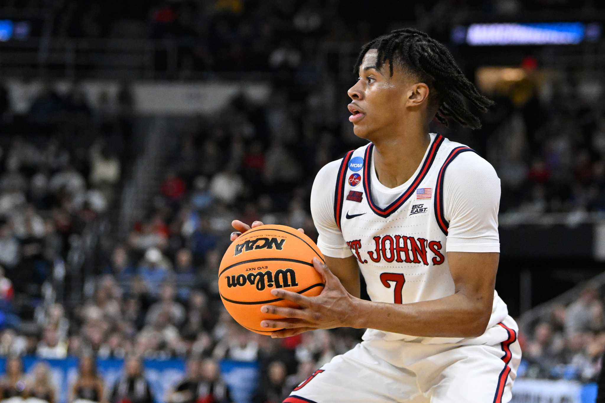 Texas basketball: St. John's guard Simeon Wilcher pledges to UT in ...