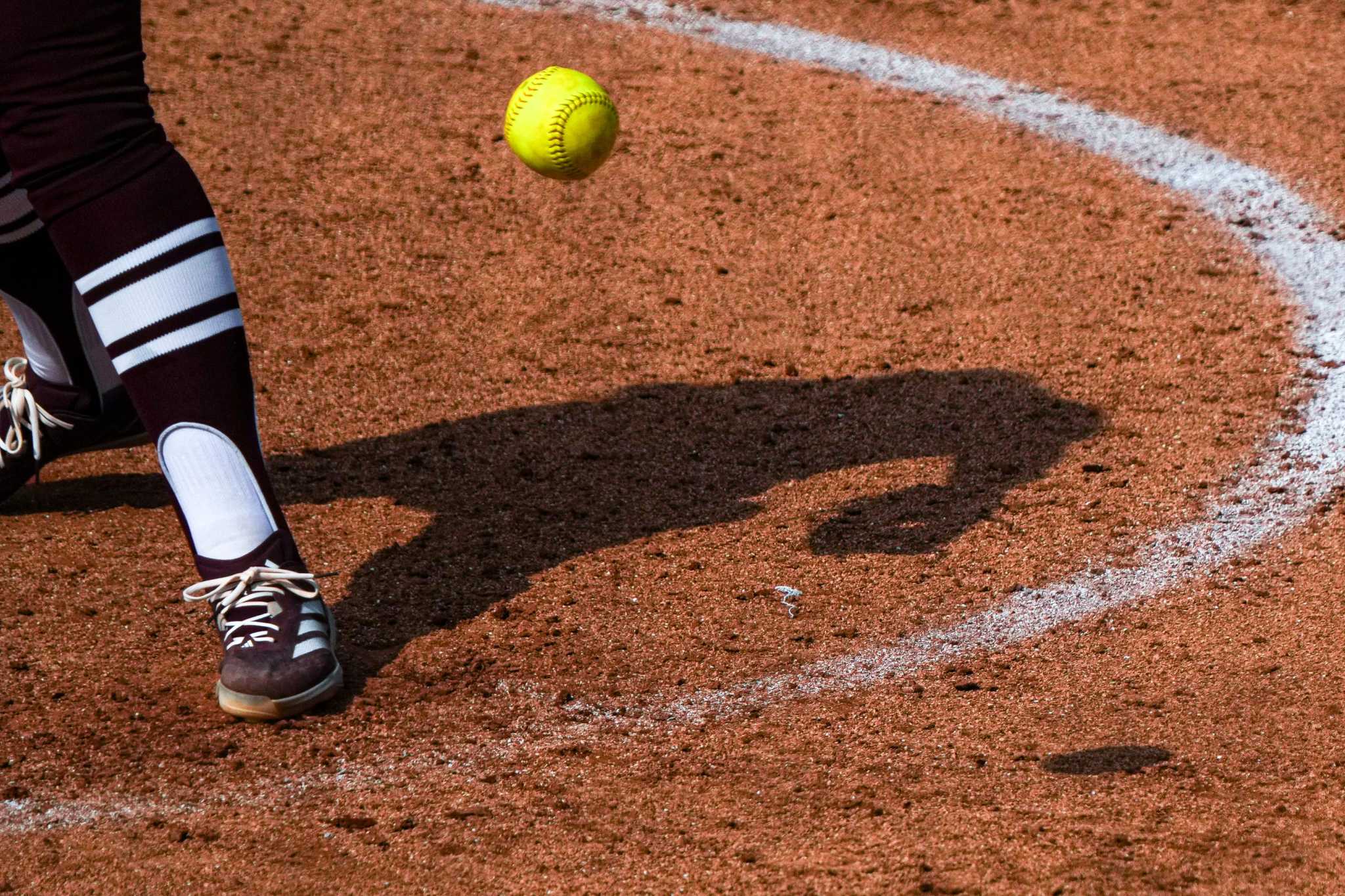 Bandits vs Volts: Live score, game updates from Dell Diamond