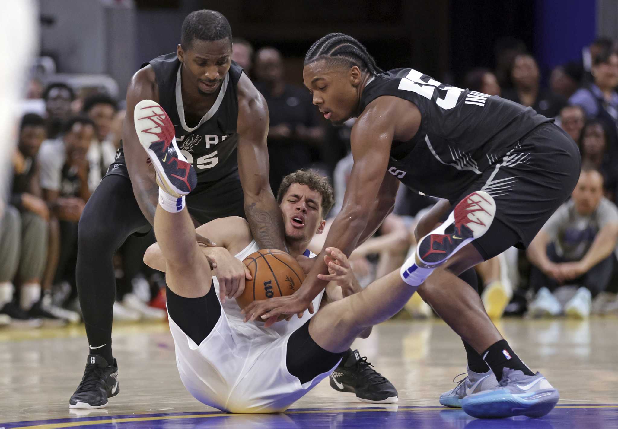 Spurs' Harrison Ingram aims to stand out by fitting in