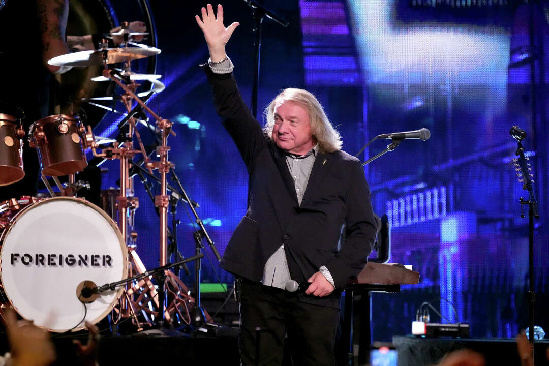 Foreigner announces Wallingford tour date with original lead singer