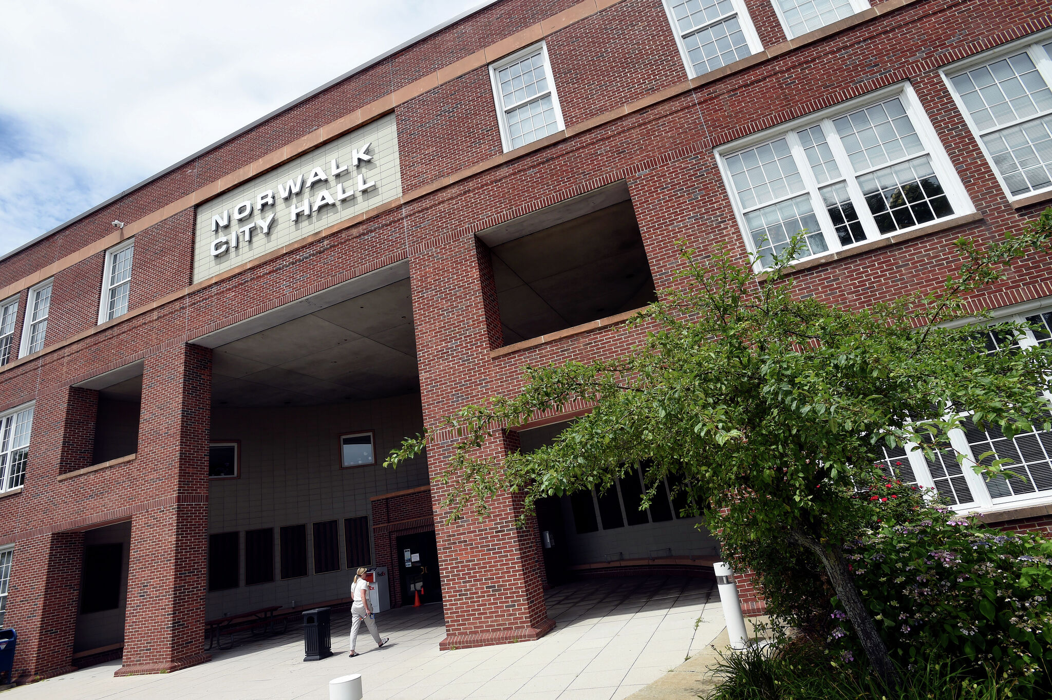 Norwalk is first city in CT to use new law to collect zoning fines