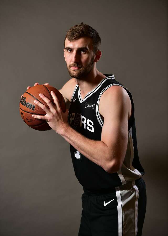 Luke Kornet 'felt led' to play for San Antonio Spurs