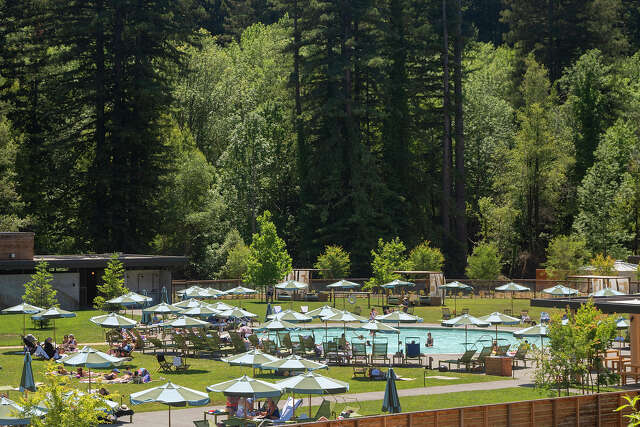 It was an abandoned Bay Area amusement park. Then came the 'glampers.'