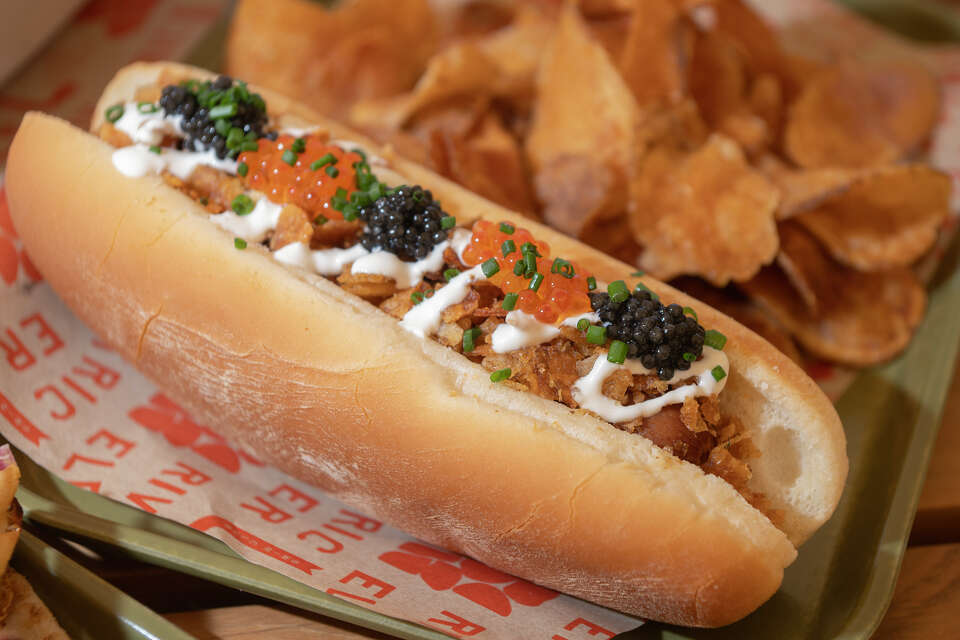 It was an abandoned Bay Area amusement park. Then came the 'glampers.'