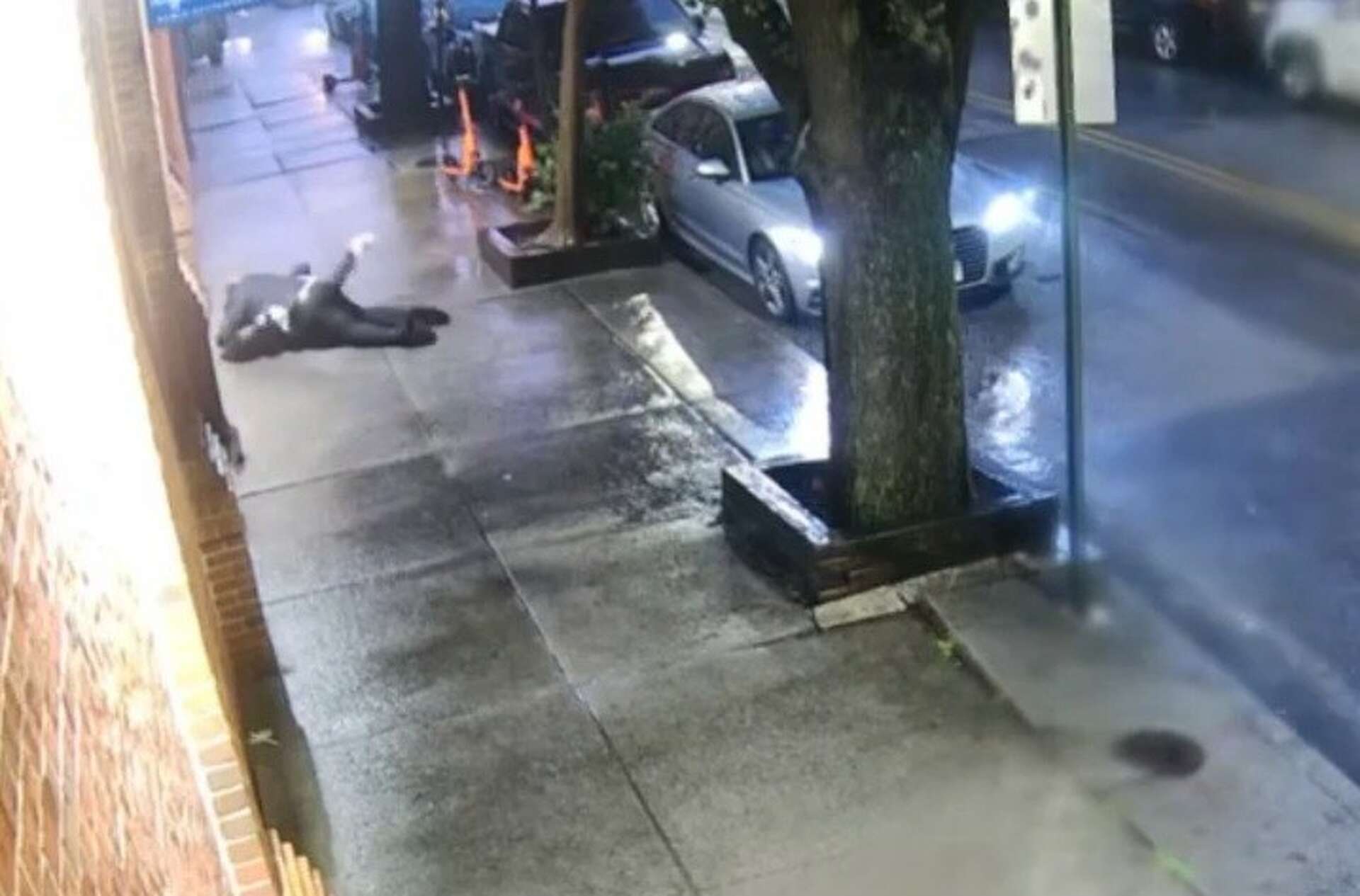 Video shows Bridgeport pastor fight off armed carjacker in Baltimore