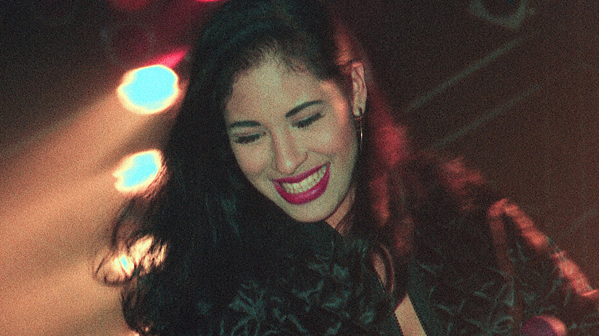 Roseanne Barr says she got 'trapped' in Texas tractor crash