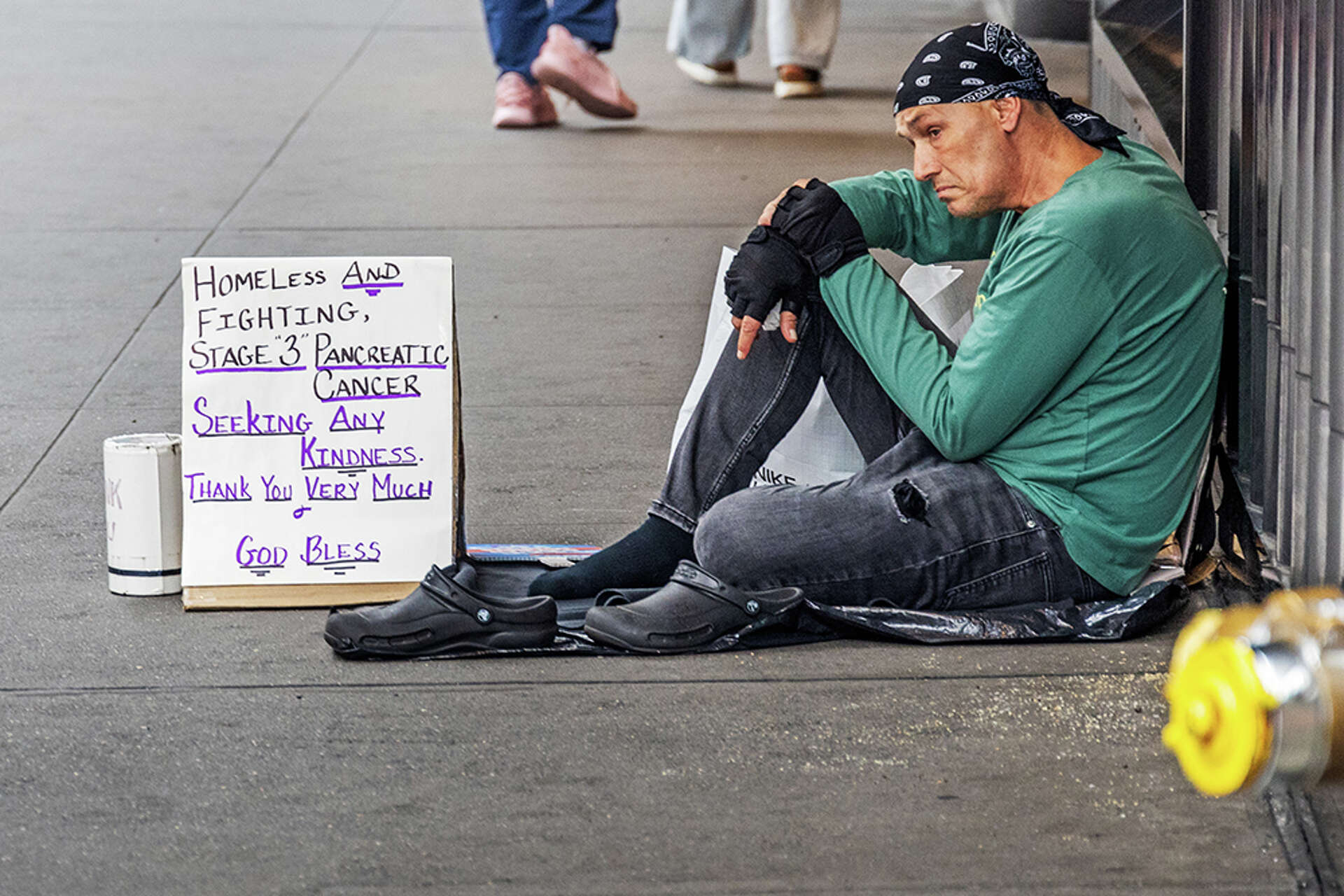 Illinois cuts housing program funding as homelessness rises