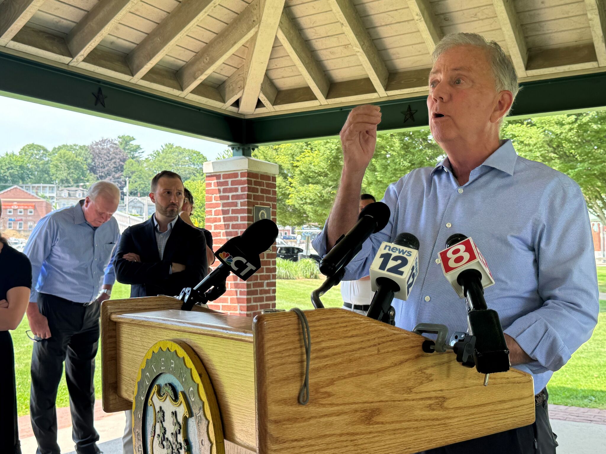 Plan to give CT towns right to overturn environmental rulings vetoed