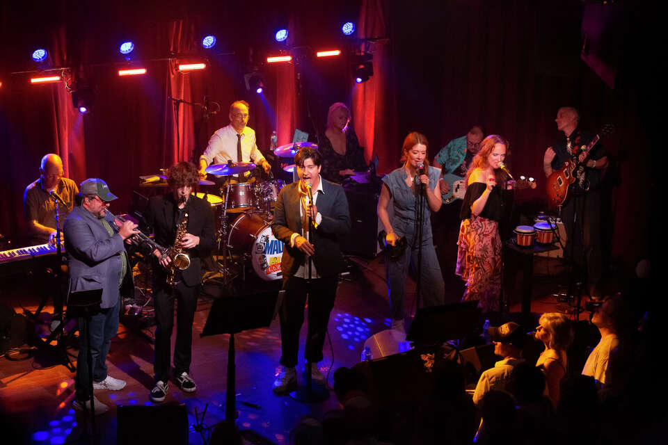 Ken Marino, David Wain bring Middle Aged Dad Jam Band to Albany