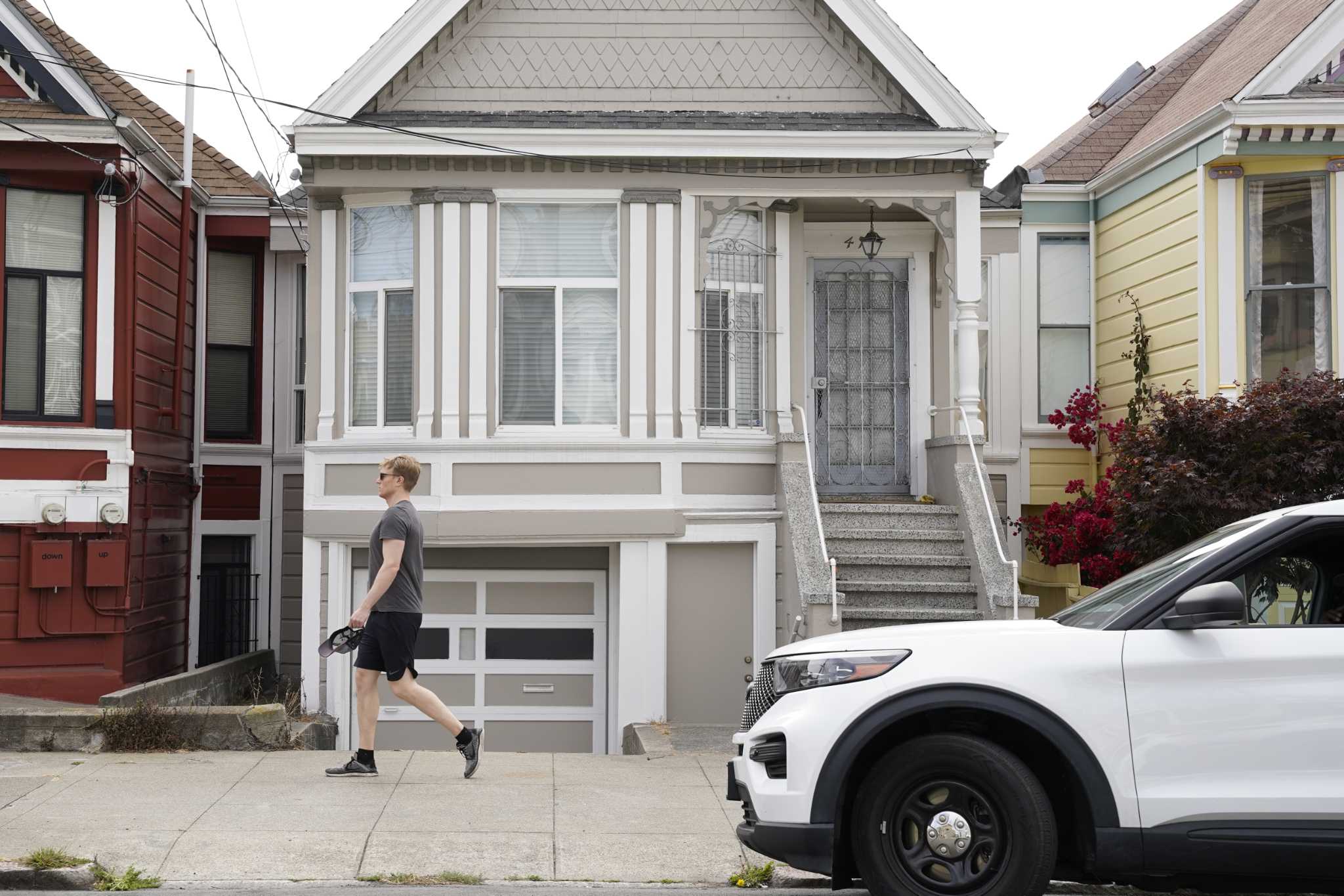 Cruise, Waymo reveal how many driverless cars they have in SF