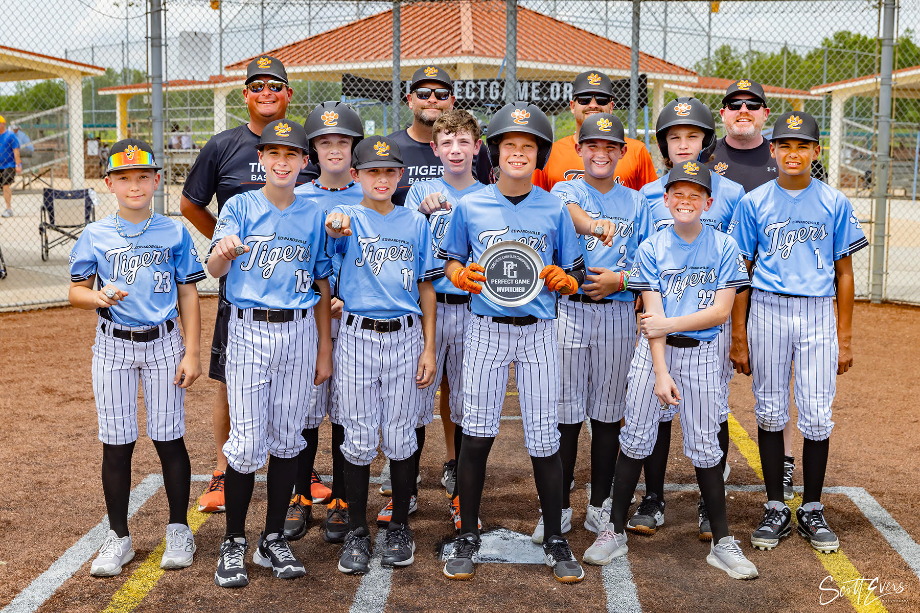 Edwardsville Tigers 12U heading to Cooperstown