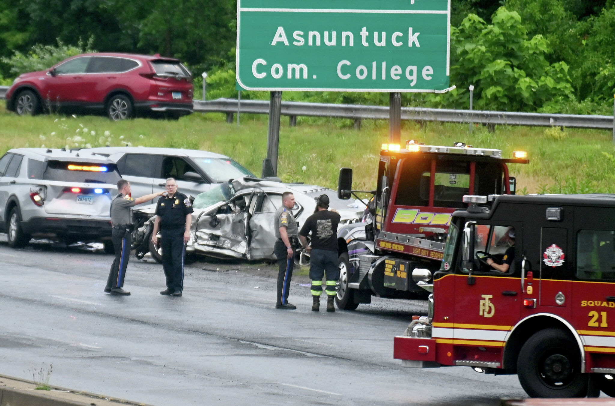 Video shows Enfield crash on I-91 that injured two CT troopers