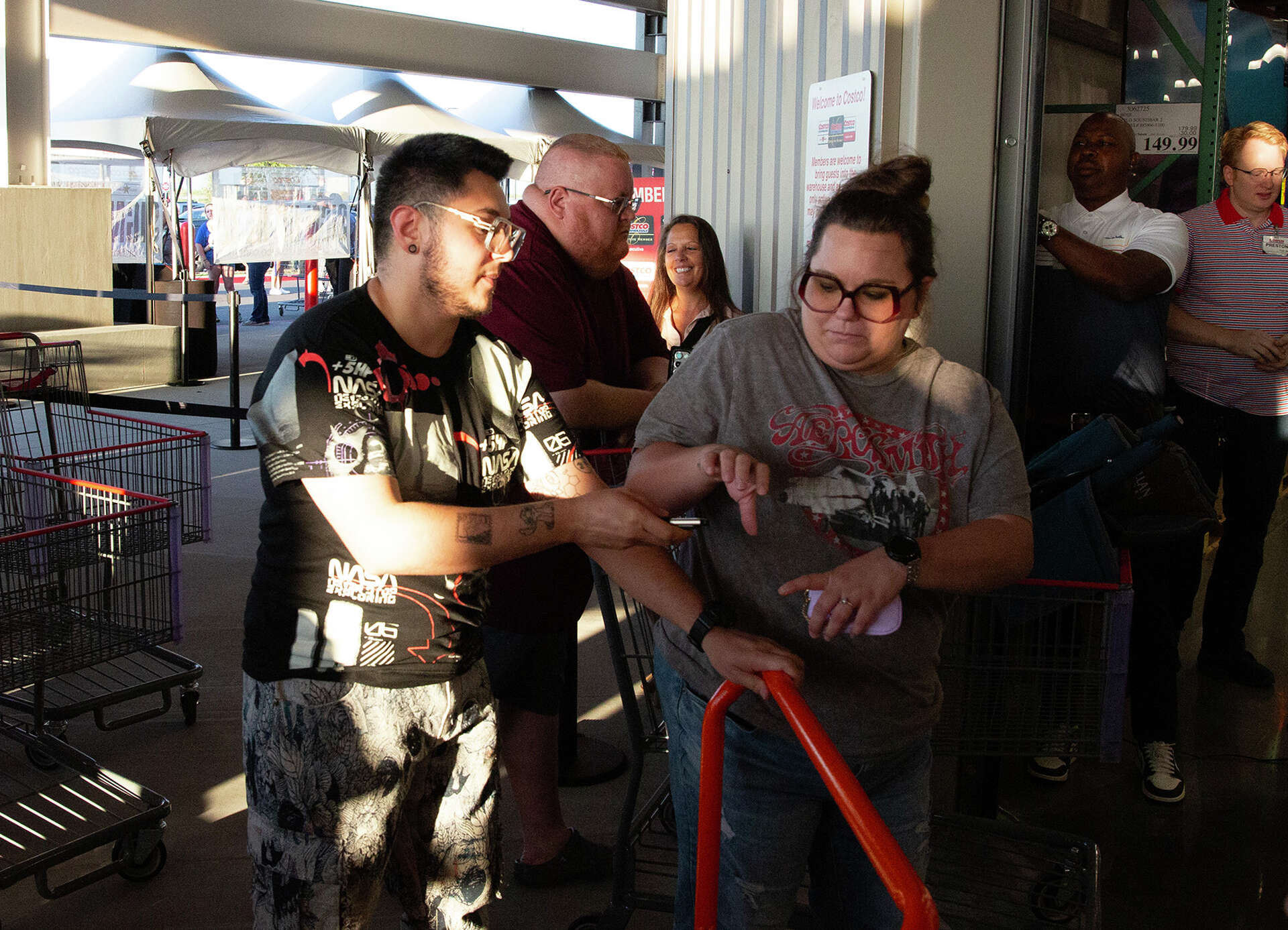 Shoppers flock to grand opening of Midland’s first Costco store