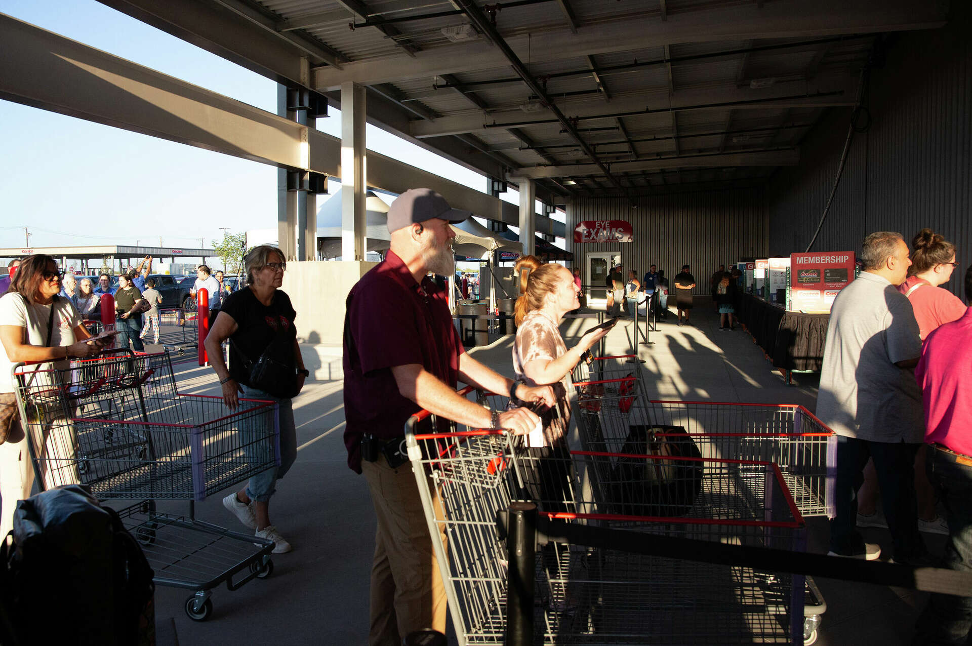 Shoppers flock to grand opening of Midland’s first Costco store