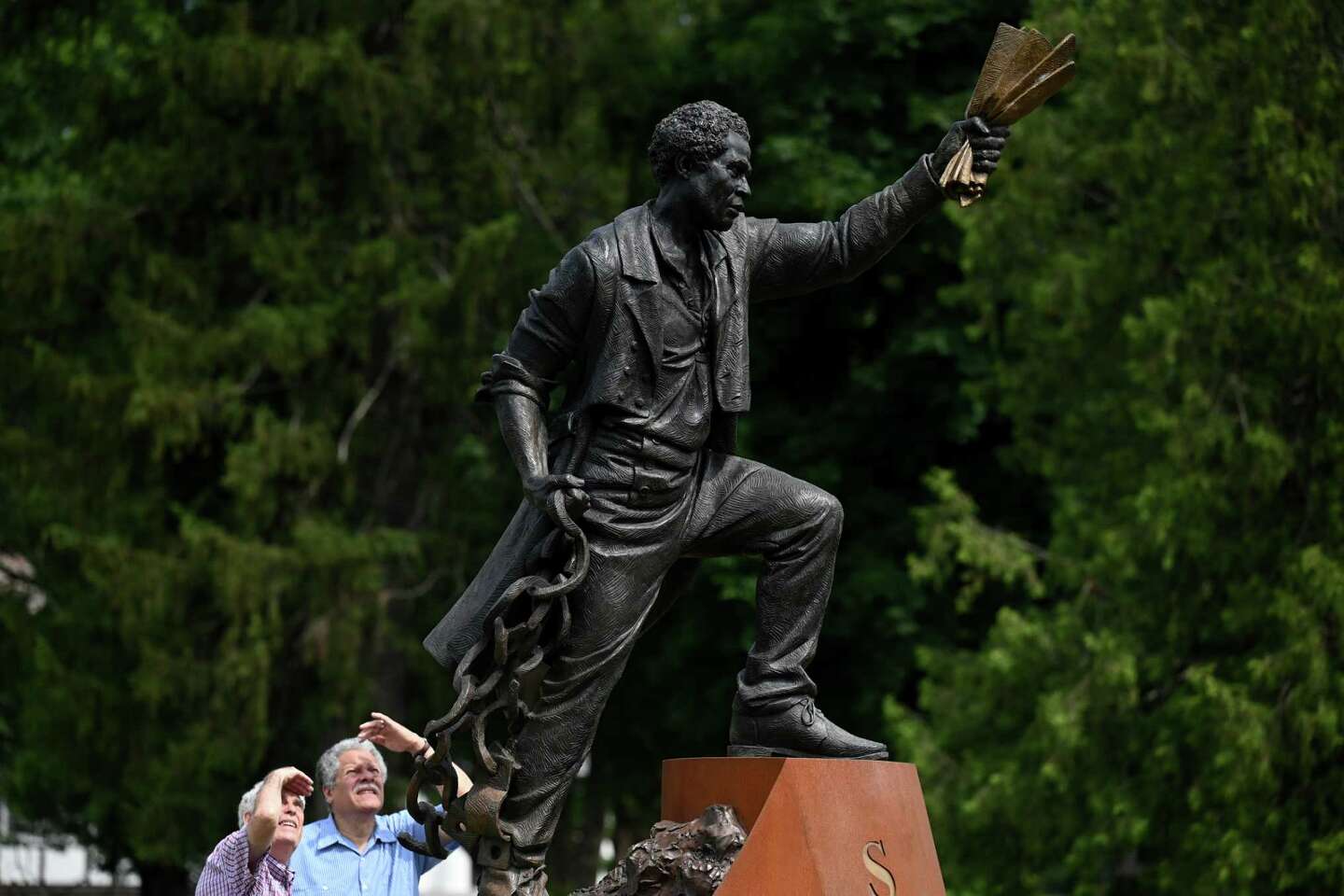 Saratoga Spa State Park unveils traveling statue of Solomon Northup