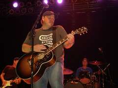 Country singer Pat Green mourns family lost in July 4 Texas floods