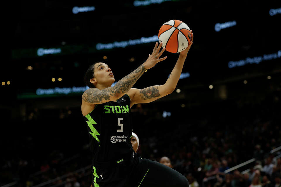 Why ex-UConn star Gabby Williams is thriving in Seattle