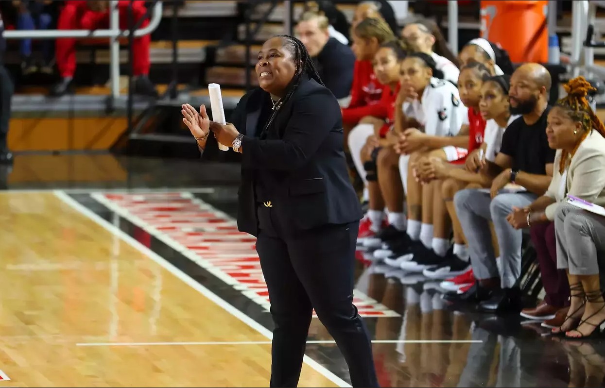 Lamar women's basketball: Head coach Aqua Franklin signs 6 new players
