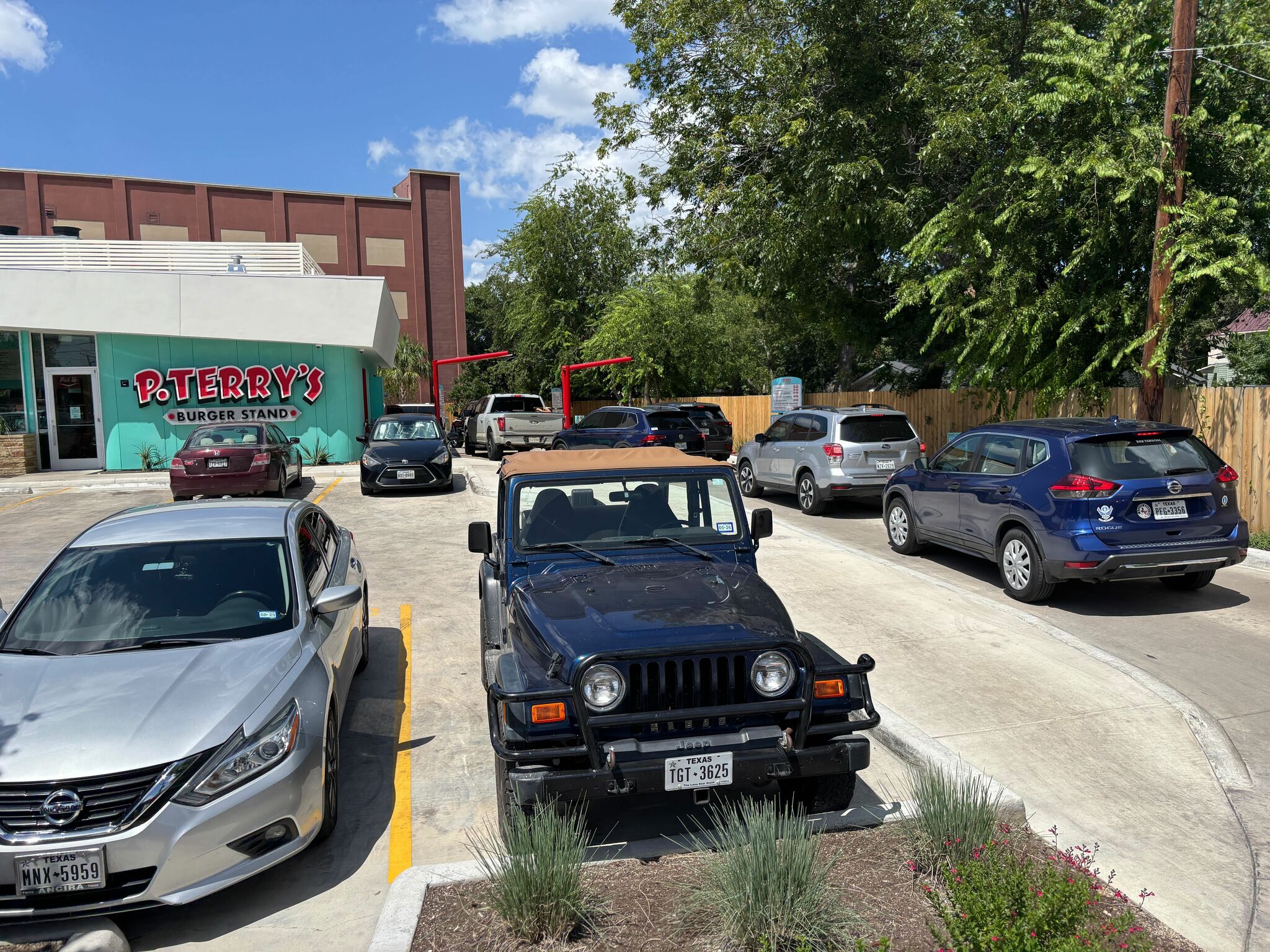 P. Terry's raises $150K for Texas flood relief fundraiser