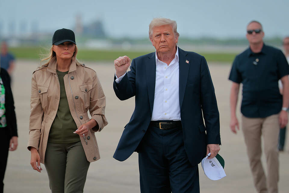 President Trump, Melania meet with Kerrville families after floods
