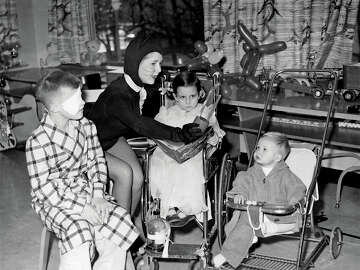 Do you remember Kitirik, a star of Houston TV from 1954 to 1971?