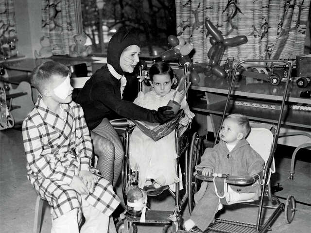 Do you remember Kitirik, a star of Houston TV from 1954 to 1971?