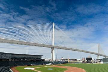 Texas' record-breaking bridge reaches new milestone