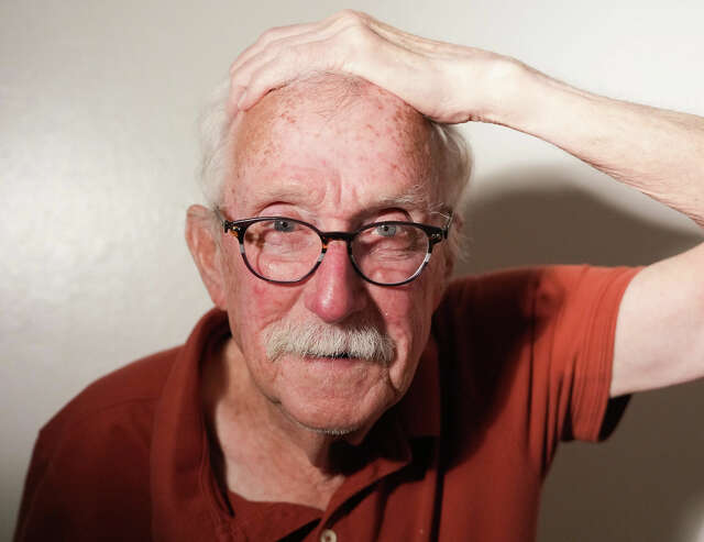 75-year-old Houston comic Andy Huggins finds laughs in growing old