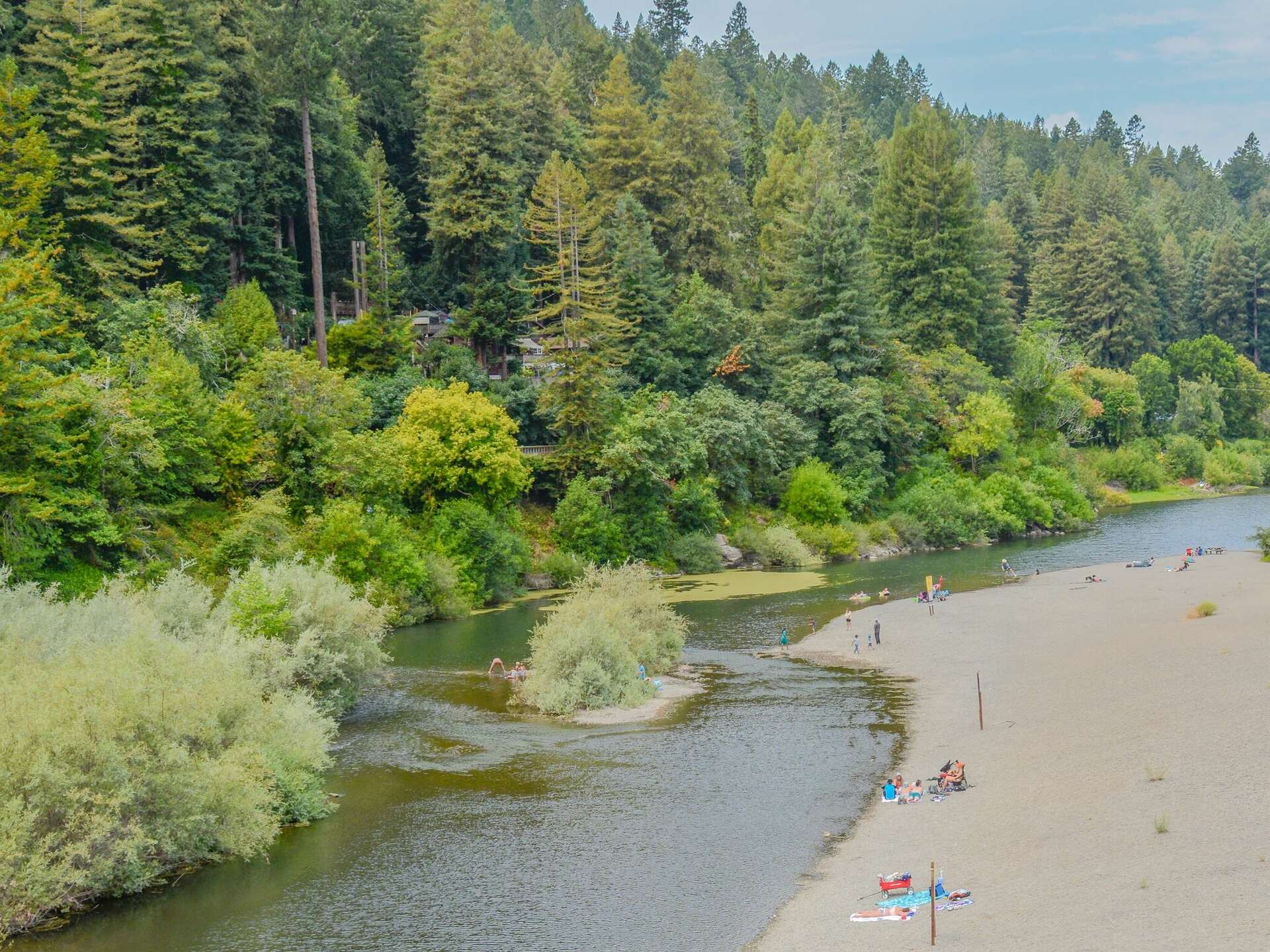2 Bay Area residents ID'd in unrelated drownings on Russian River