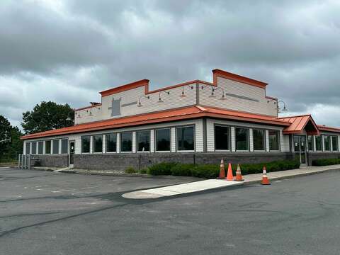 Manchester could see sushi conveyor belt restaurant at former Hooters