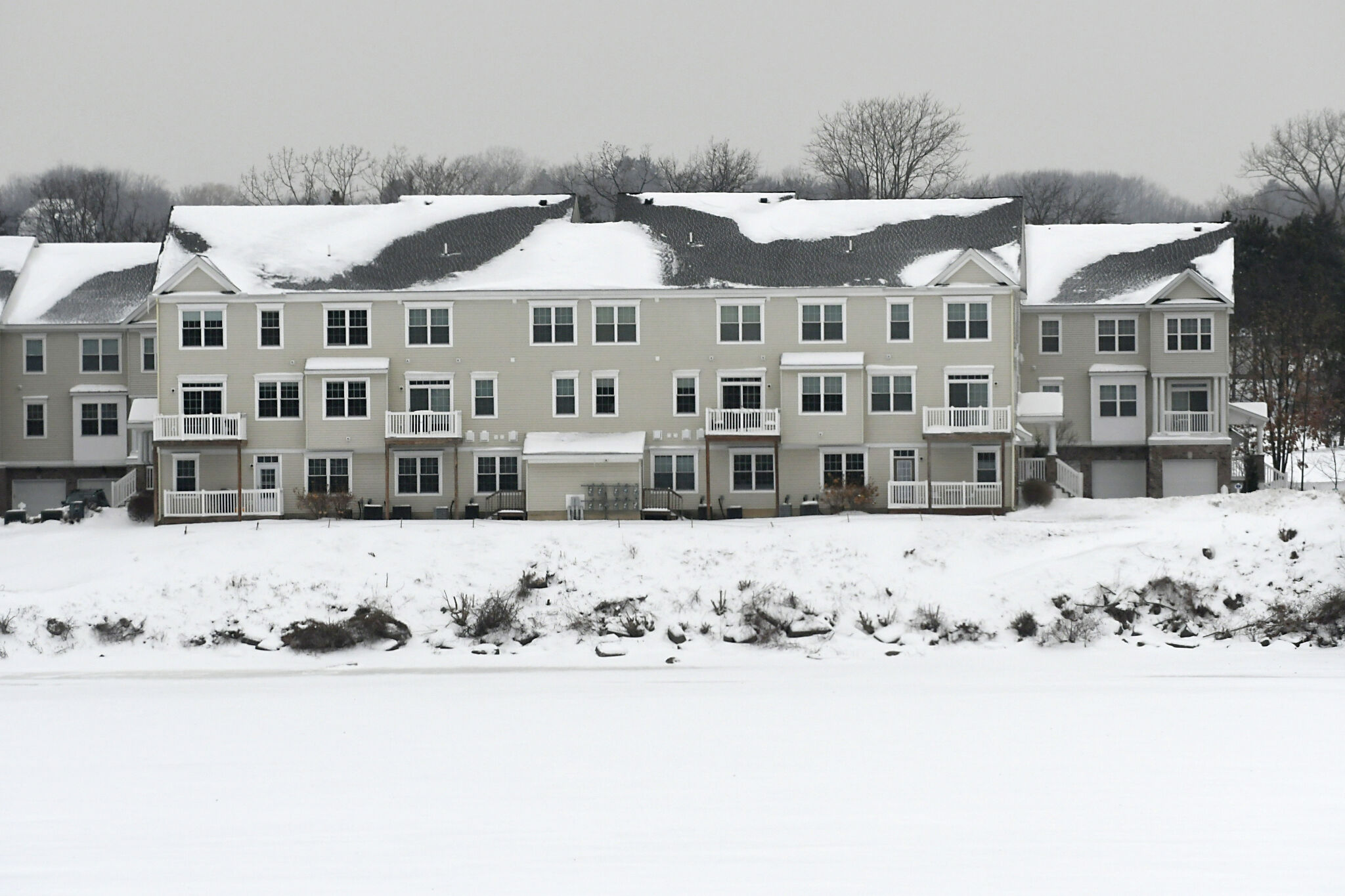 Commentary: Change condo rules to fill in housing's "missing middle"