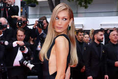 Bella Hadid embraces Texas ranch life after winning first rodeo check