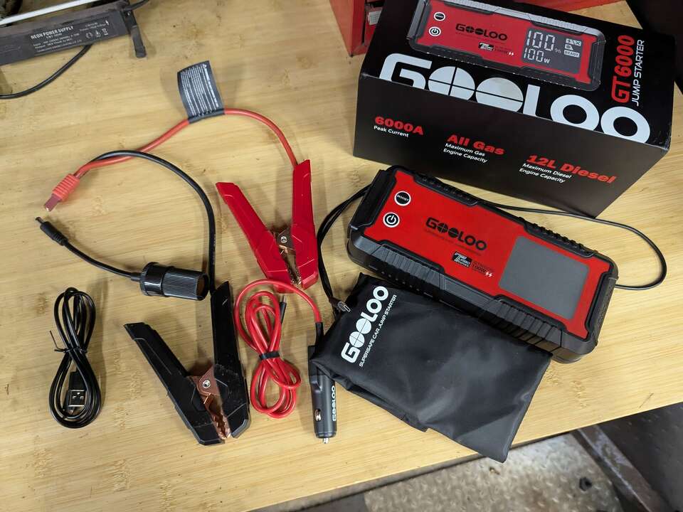 Gooloo GT6000 portable jump starter review (2025)