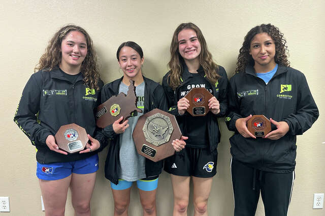 CT girls wrestlers, led by Kayla Batres, star at Fargo tournament