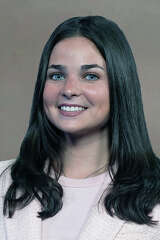 Illinois native Carly Siegel joins Springfield TV news team